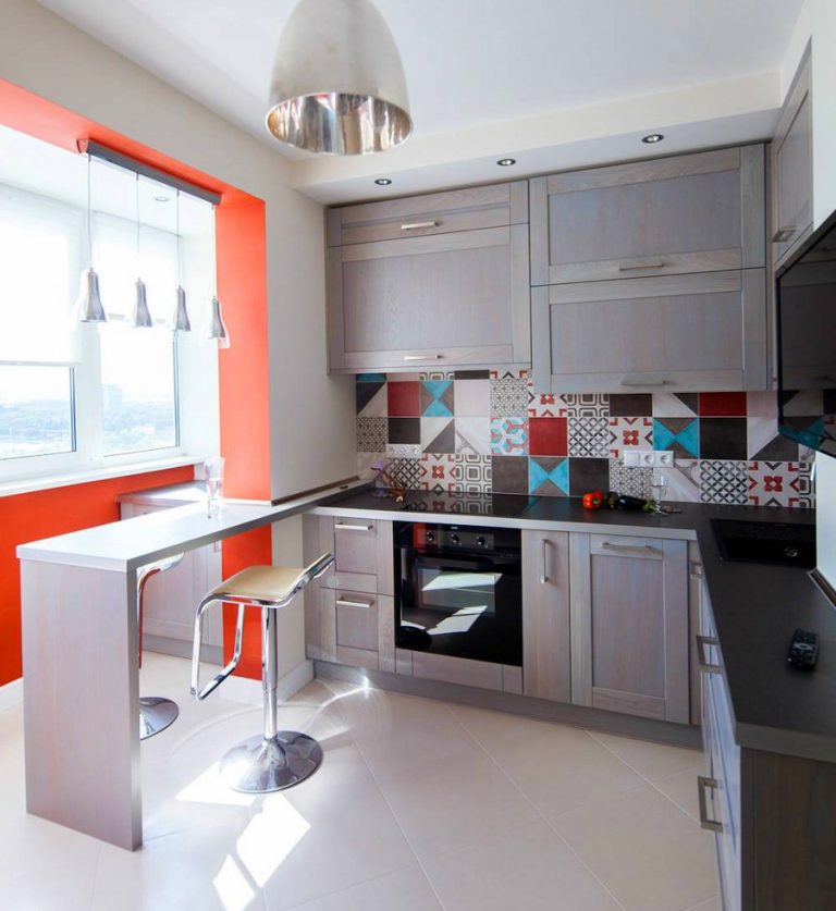 13 Modern Designs for the Ultimate Kitchen Bar