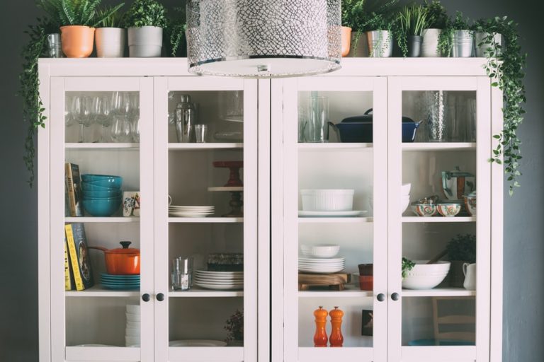 15 Unique Kitchen Hutch Ideas That Are Actually Attractive