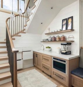 17 Brilliant Kitchen Ideas with No Window for Maximum Style and Function