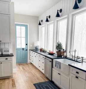24 Kitchen Door Ideas to Breathe New Life into Your Space