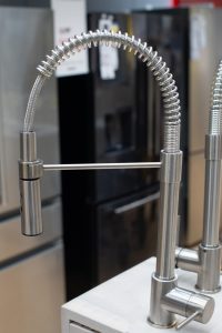 Identify Kitchen Faucet Brand: Easy Guide & Tips to Determine the Brand