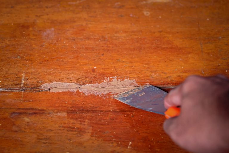 How to Seal Kitchen Cabinets: Easy Steps for Long-lasting Protection