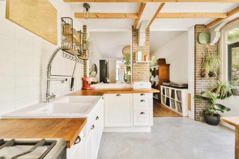 How to Hide Structural Columns in Kitchen: Clever Design Solutions