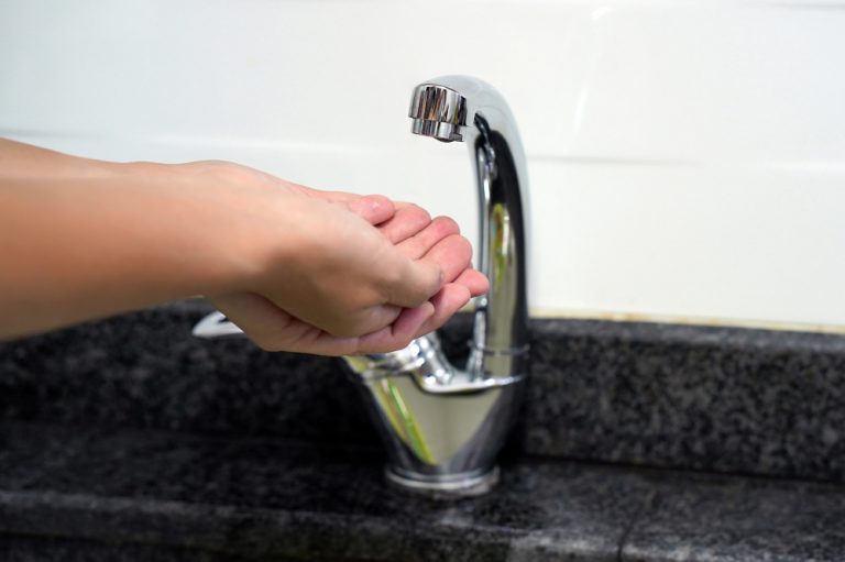Kitchen Faucet Not Working: Reasons & Fixes for Common Issues