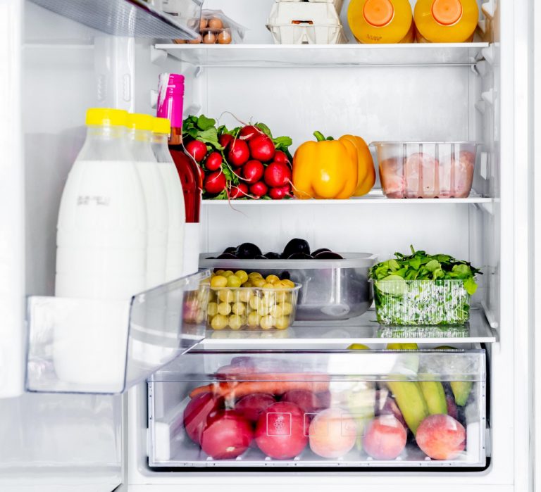 How to Fit a Fridge in a Small Kitchen: Space-Saving Tips & Tricks