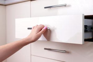 How to Adjust Soft Close Kitchen Drawers: Easy Guide for Seamless ...