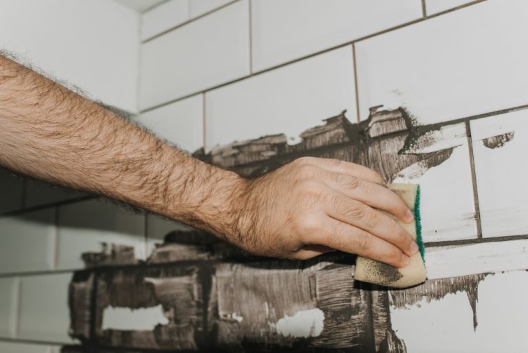 How to Grout a Backsplash: Easy Steps for Flawless Results